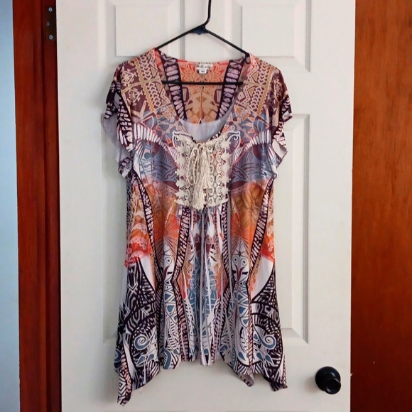 One World World Unity | Tops | 2 For 5pretty World Unity Top | Poshmark